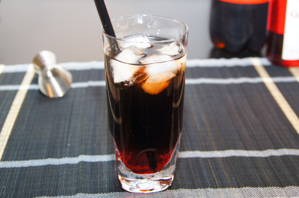 Red Rasputin - drink z colą - Nasze Drinki